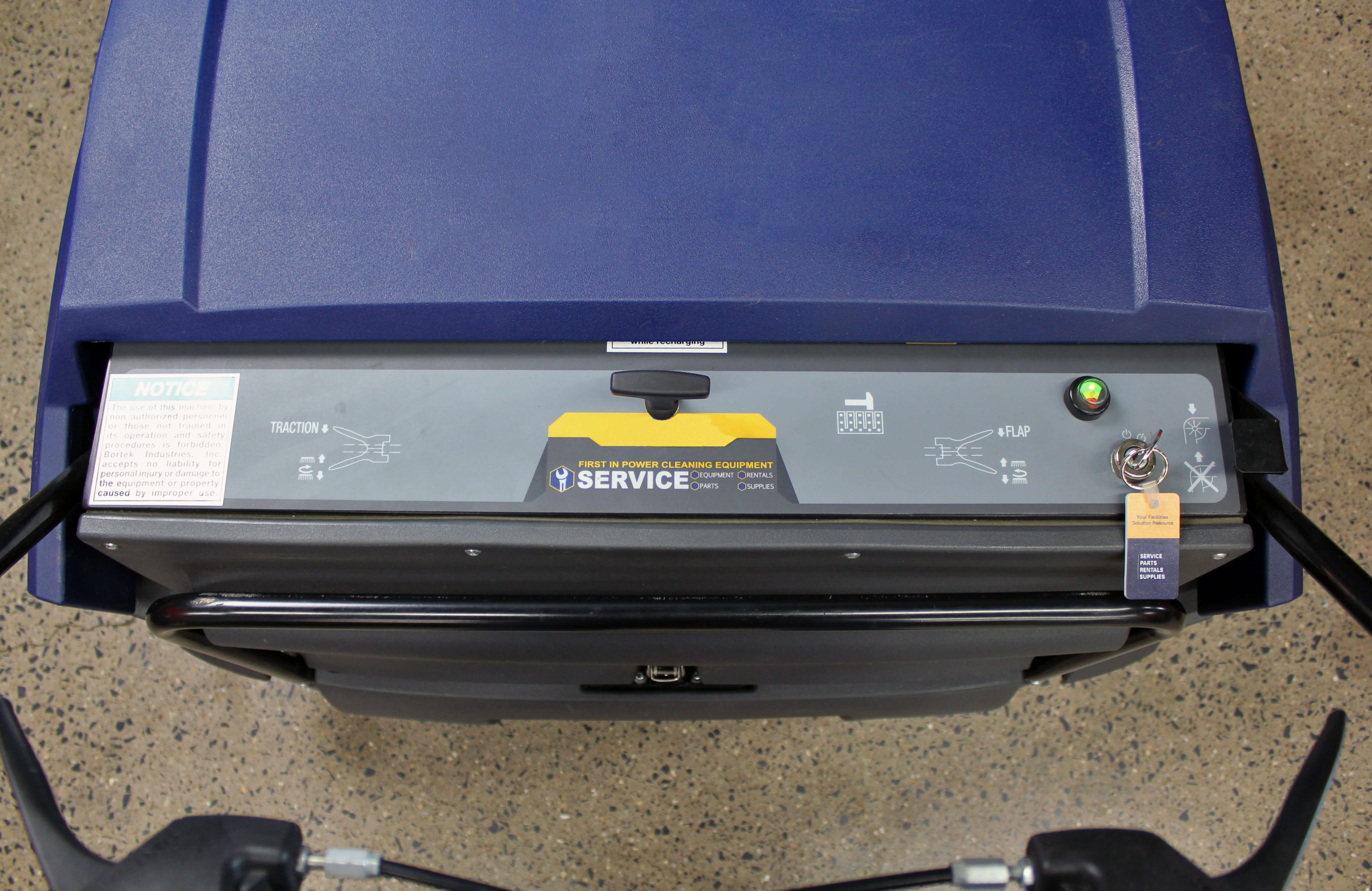 900SX Electric Walk-Behind Sweeper | Hammerhead Cleaning Equipment