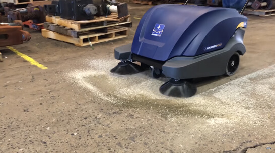 900SX Electric Walk-Behind Sweeper | Hammerhead Cleaning Equipment, LLC.