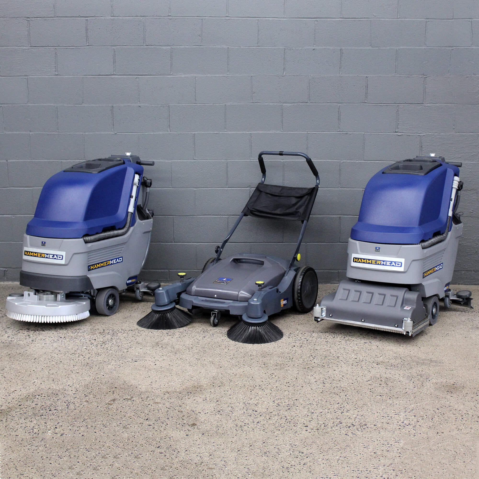 HammerHead 950MS Manual Walk-Behind Sweeper | Hammerhead Cleaning Equipment